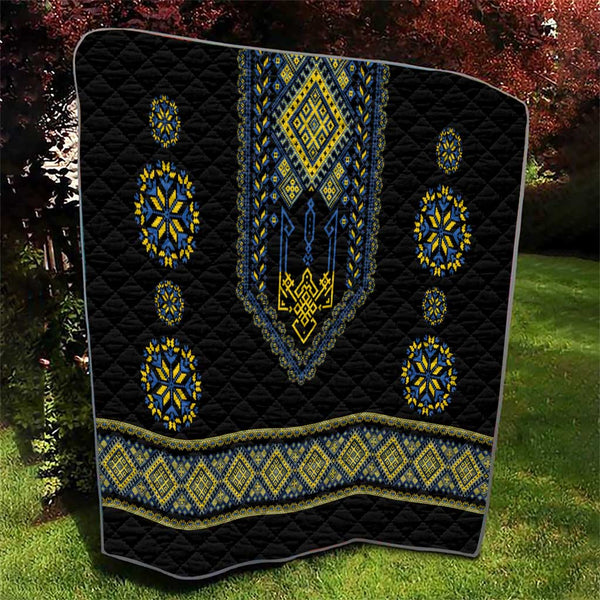Ukraine Vyshyvanka Inspired Patterns Quilt Ukraini Colors - Wonder ...